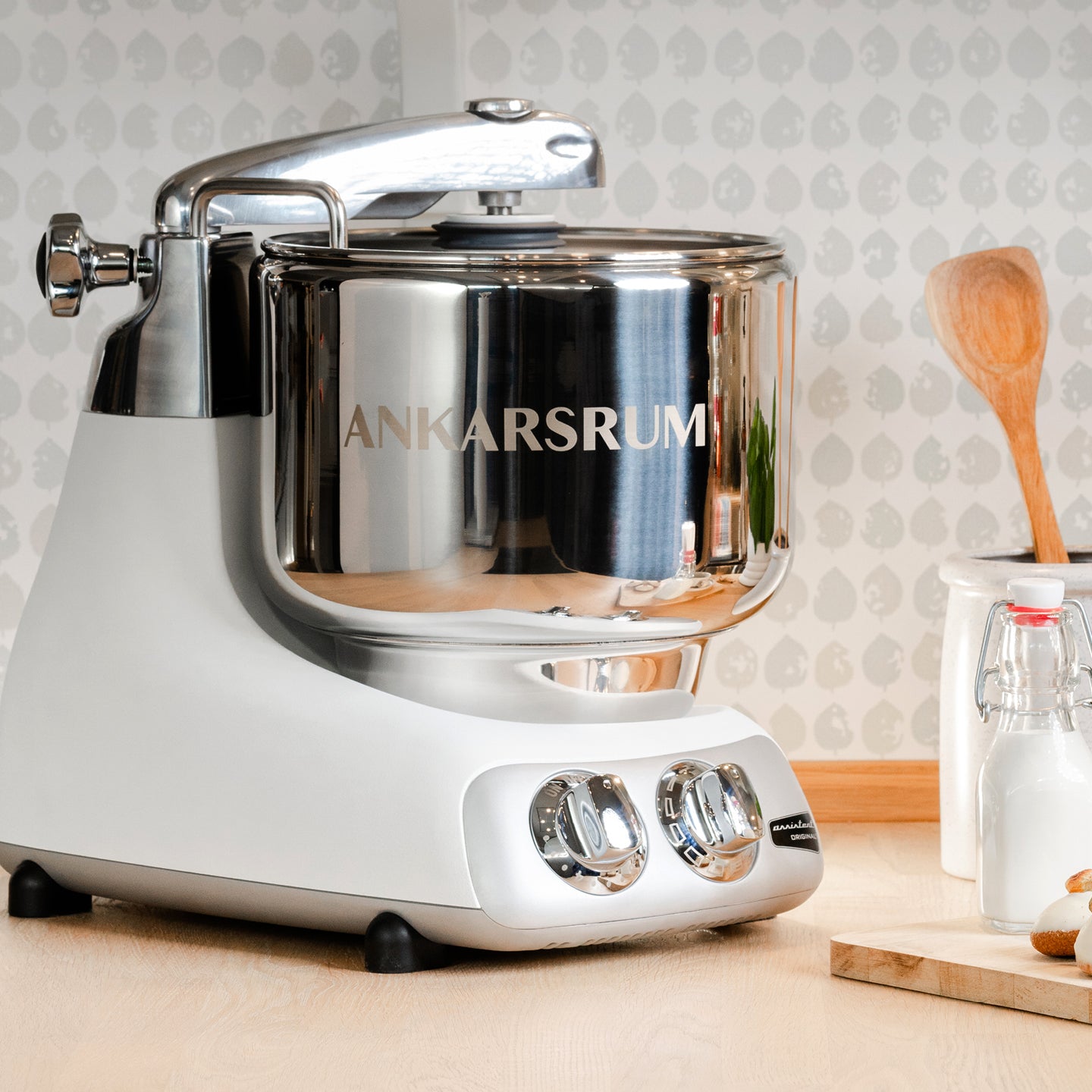 Ankarsrum Assistent Original Food Mixer / Mineral White | Borough Kitchen