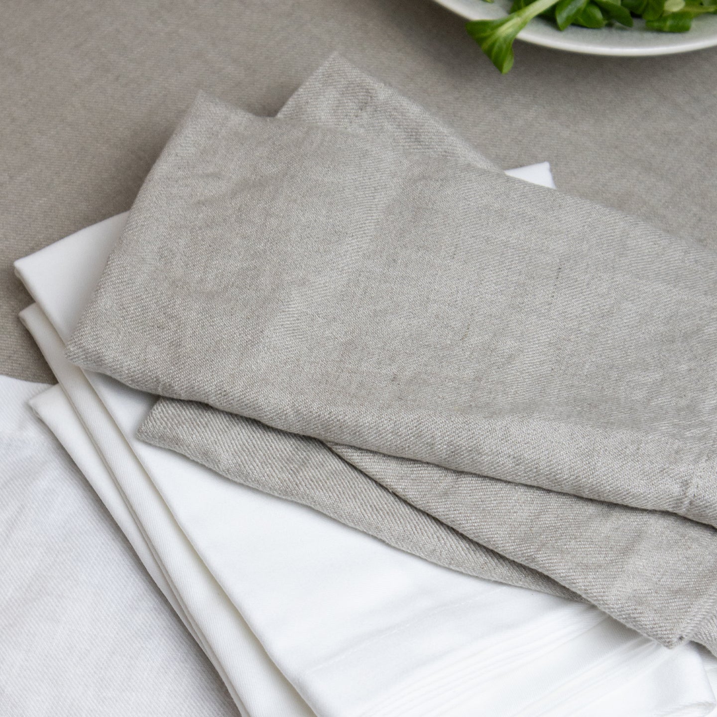 Borough Kitchen Cotton Napkins / Set of 4 / White | Borough Kitchen