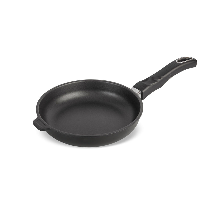 How to Use a Non-Stick Pan (So It Lasts) | Borough Kitchen