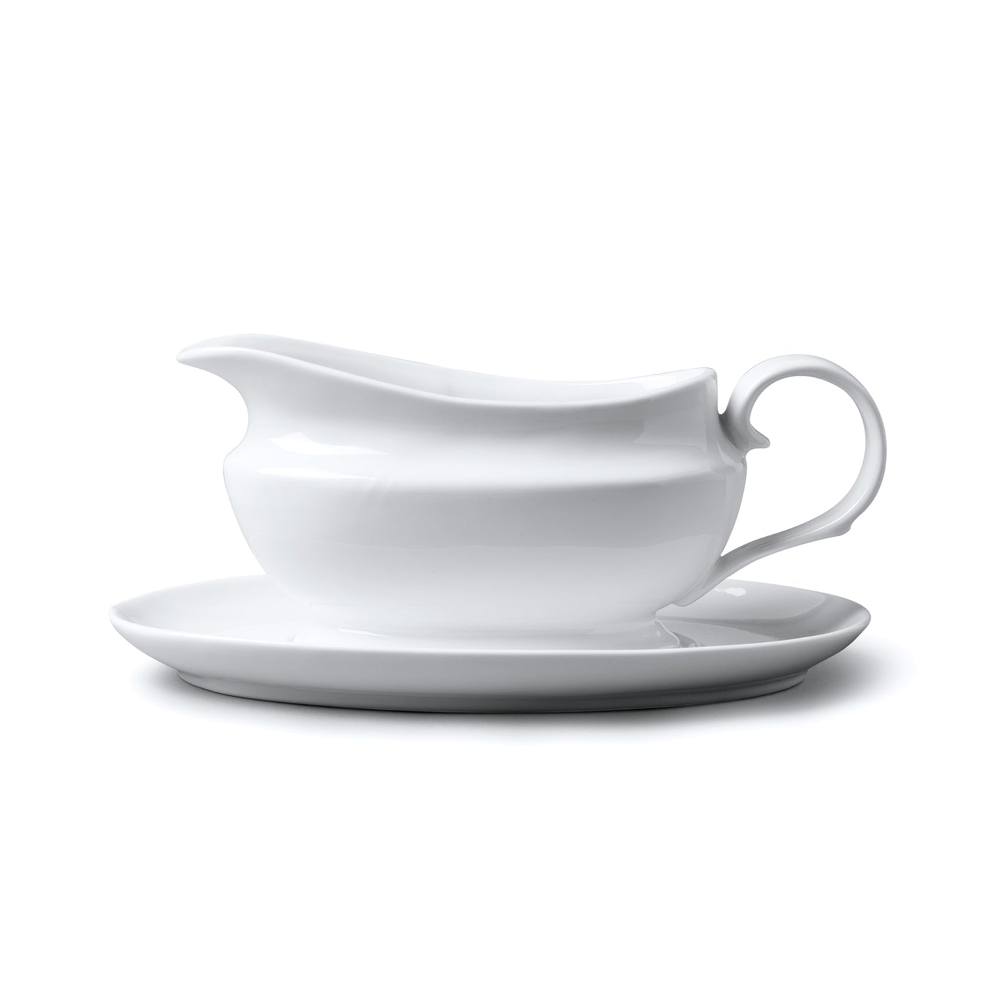Porcelain Gravy Boat with Saucer / 500ml | Borough Kitchen
