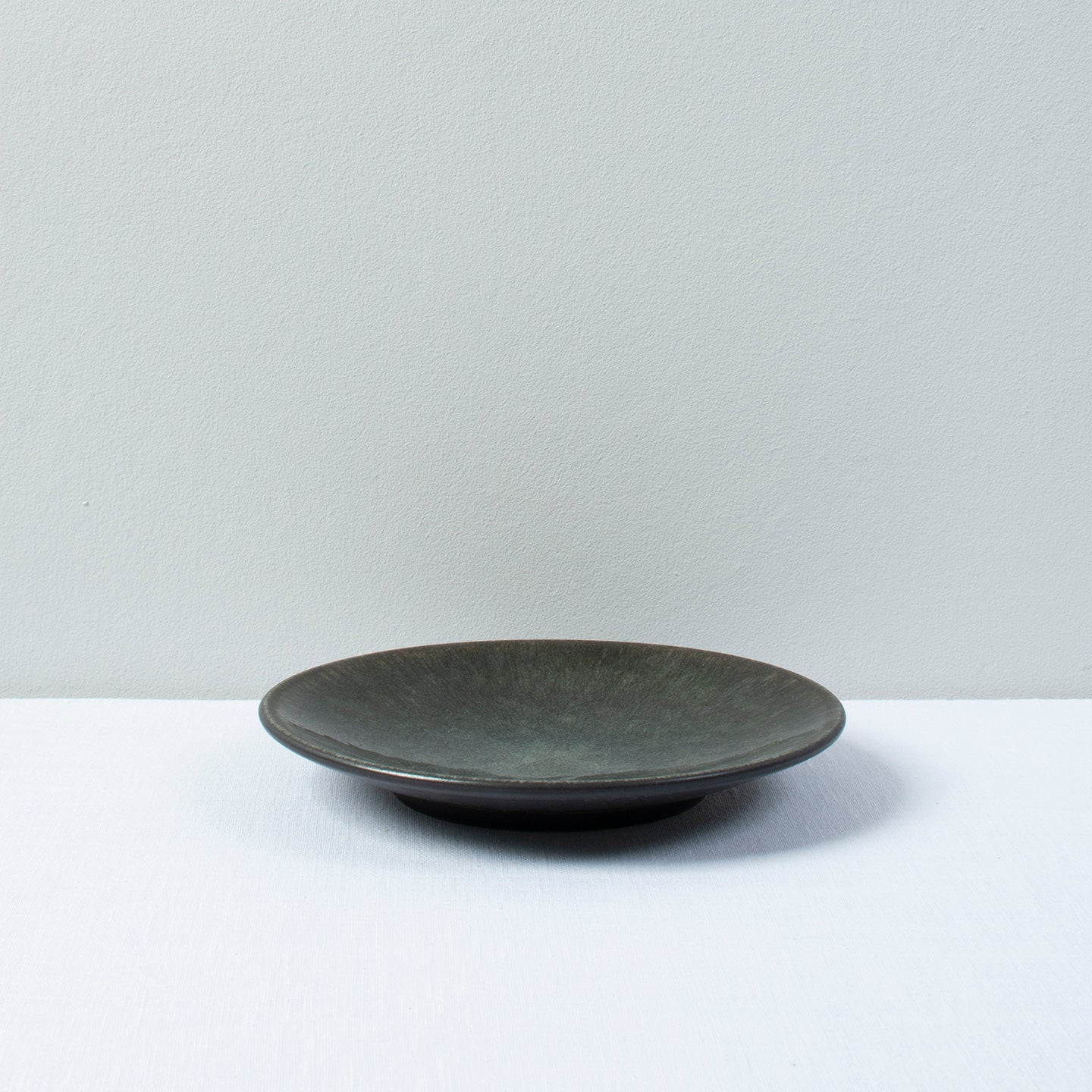 Jars Tourron Side Plate / 20cm / Samoa / Black | Borough Kitchen