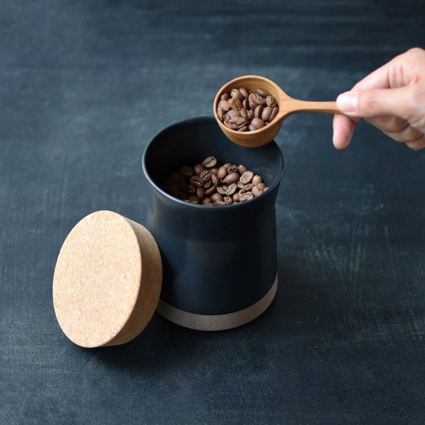 Kinto Ceramic Lab Canister / Black | Borough Kitchen