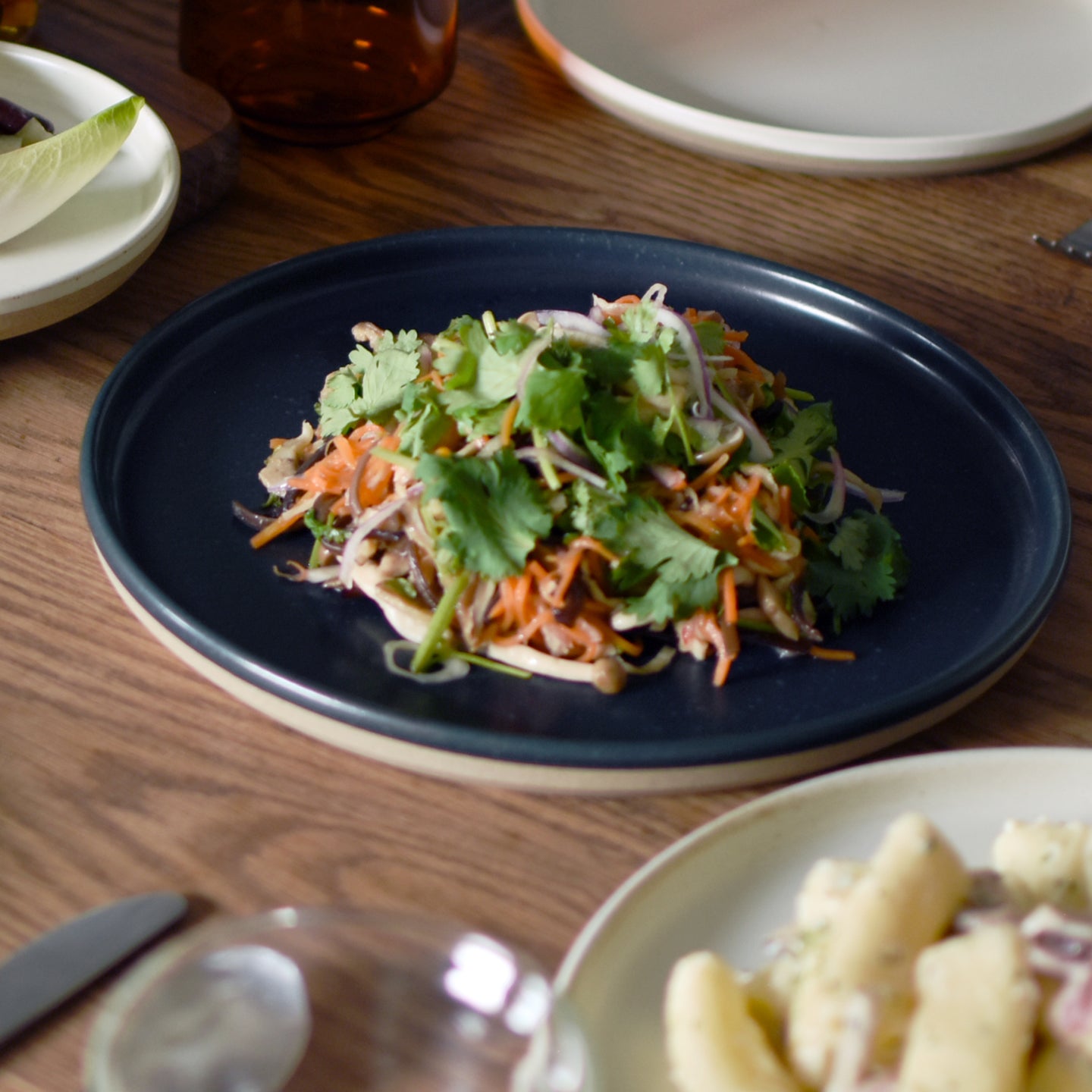 Kinto Ceramic Lab Side Plate 20cm / Black | Borough Kitchen