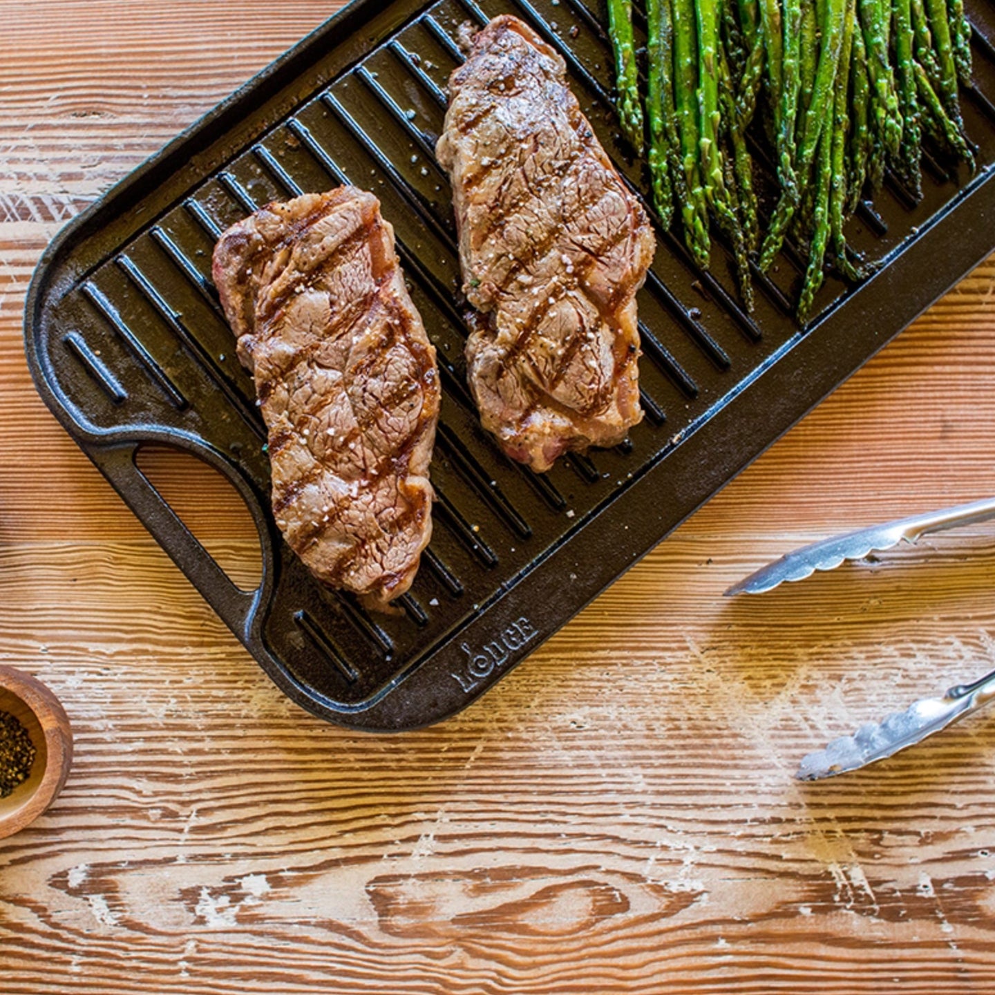 Lodge Reversible Griddle | Borough Kitchen